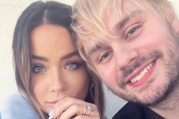 5sos Michael Girlfriend