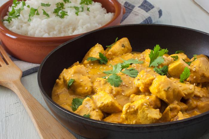 Chicken curry for a large party | MummyPages.uk