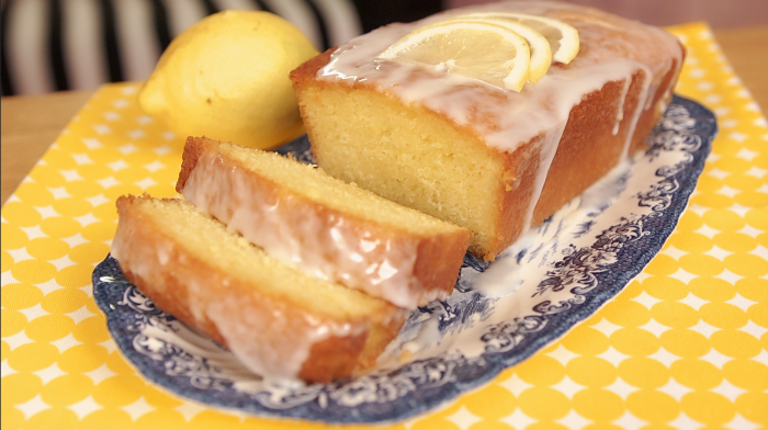Elderflower and lemon drizzle loaf | MummyPages.uk