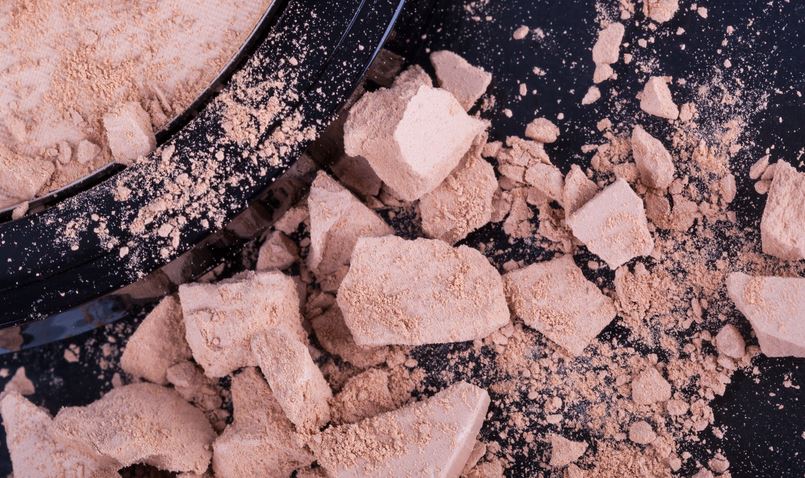 How to fix smashed pressed powder