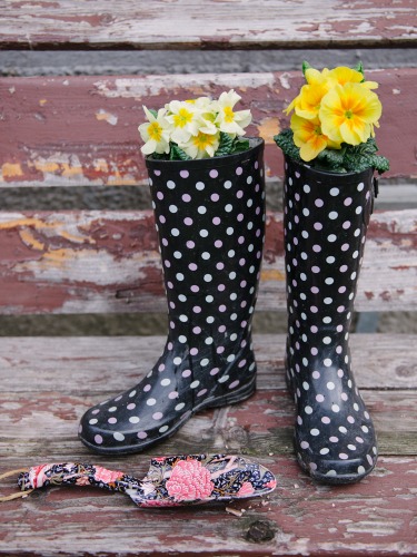 Turn old wellies into planters